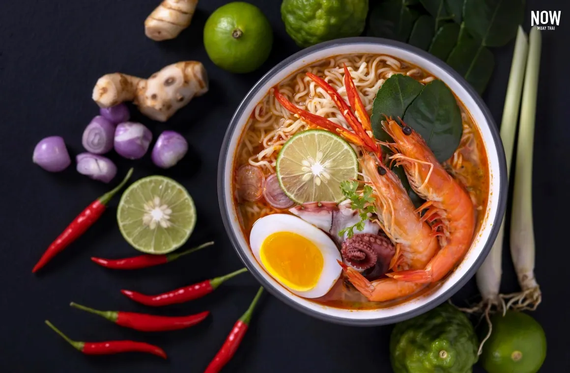 10 Must Try Street Food Areas in Bangkok - NOW Muay Thai